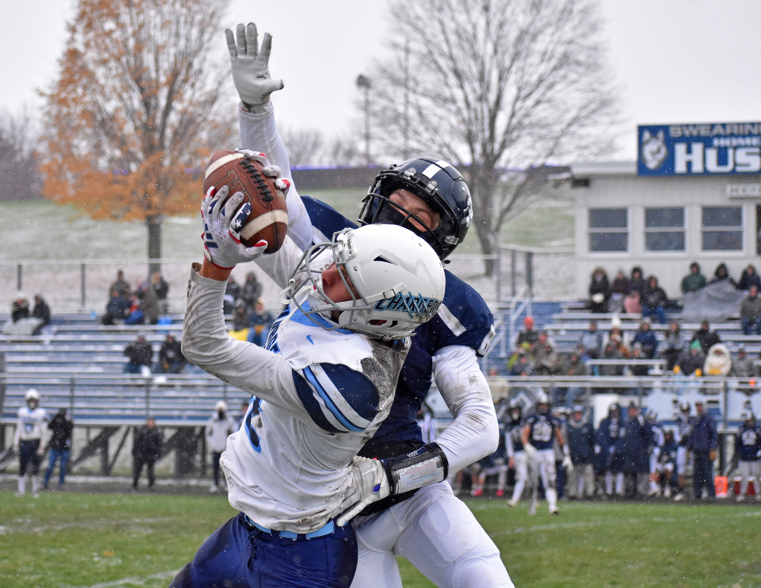 Huskies run by Chargers in 3AA semifinals | News, Sports, Jobs - The ...